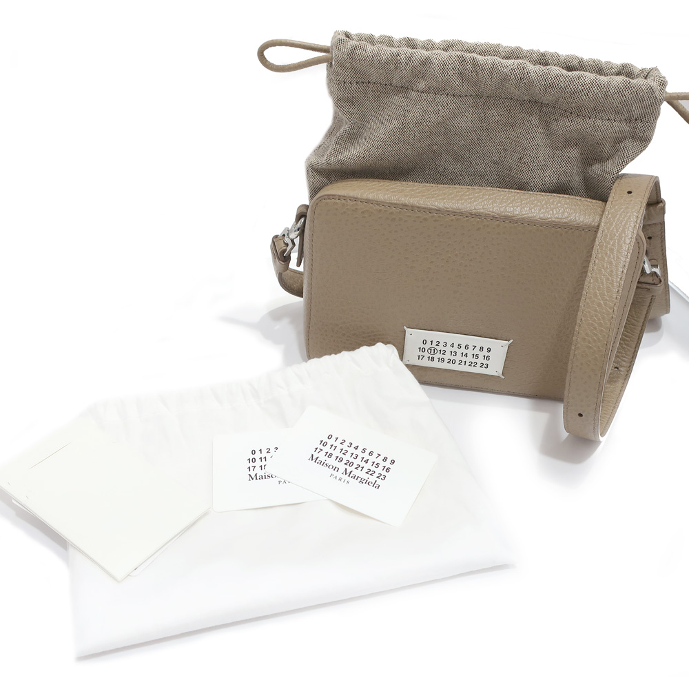 栄】【MAISON MARGIELA】メゾンマルジェラ 5AC カメラバッグ 栄】【MAISON MARGIELA】メゾンマルジェラ 5AC カメラバッグ